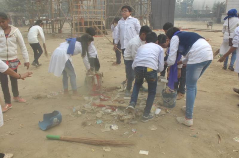 Young nature conservators of DJJS Karkardooma undertake cleanliness ...