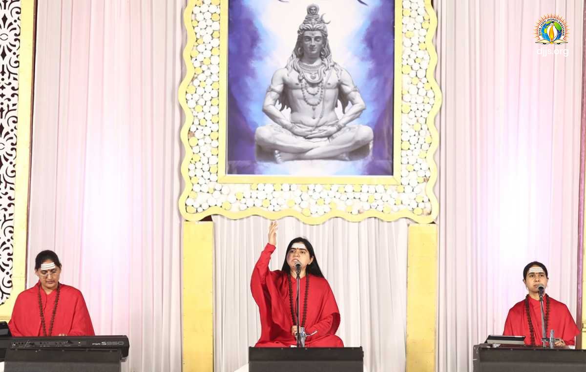 DJJS Devotional Concert: Shivoham Decoded the Divine Tenets of Lord ...